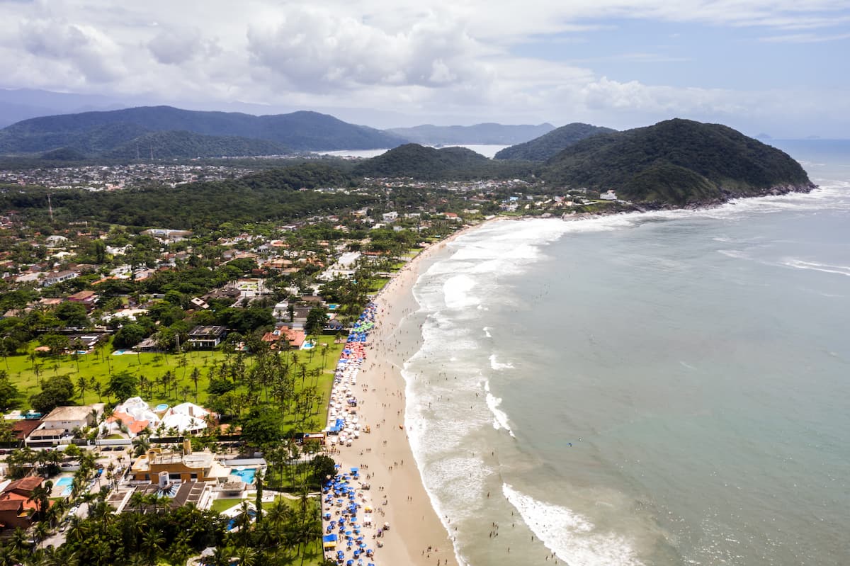 8 Melhores Praias do Guarujá para Conhecer e Morar